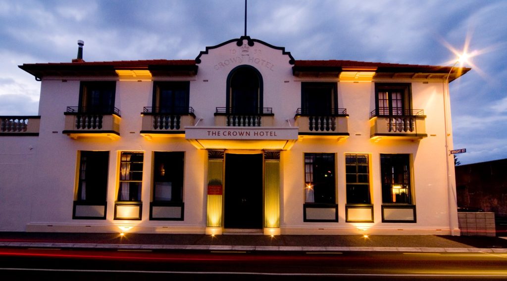 Heritage Studio Suite - The Crown Hotel